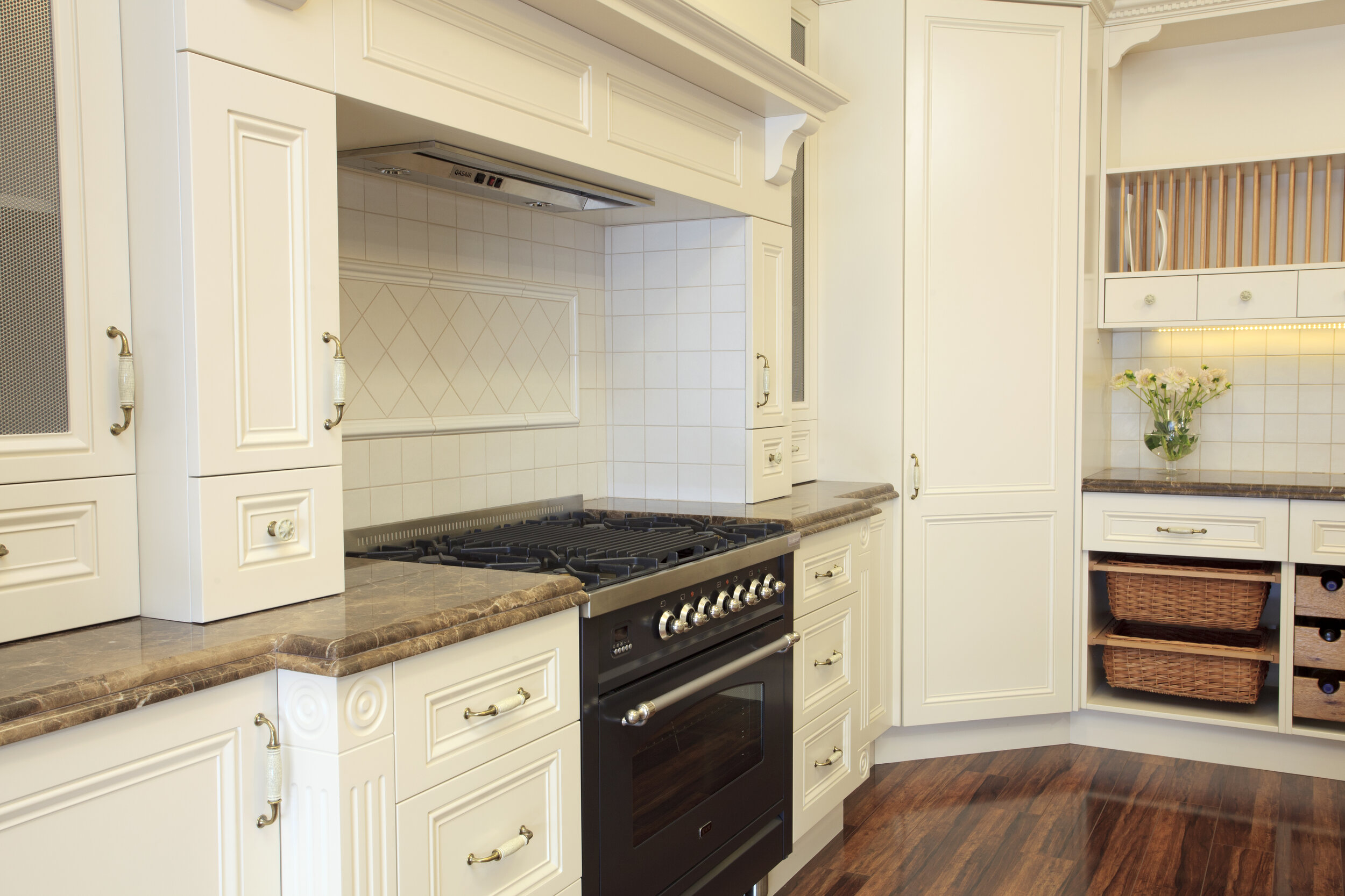 Showroom — Kitchen Net