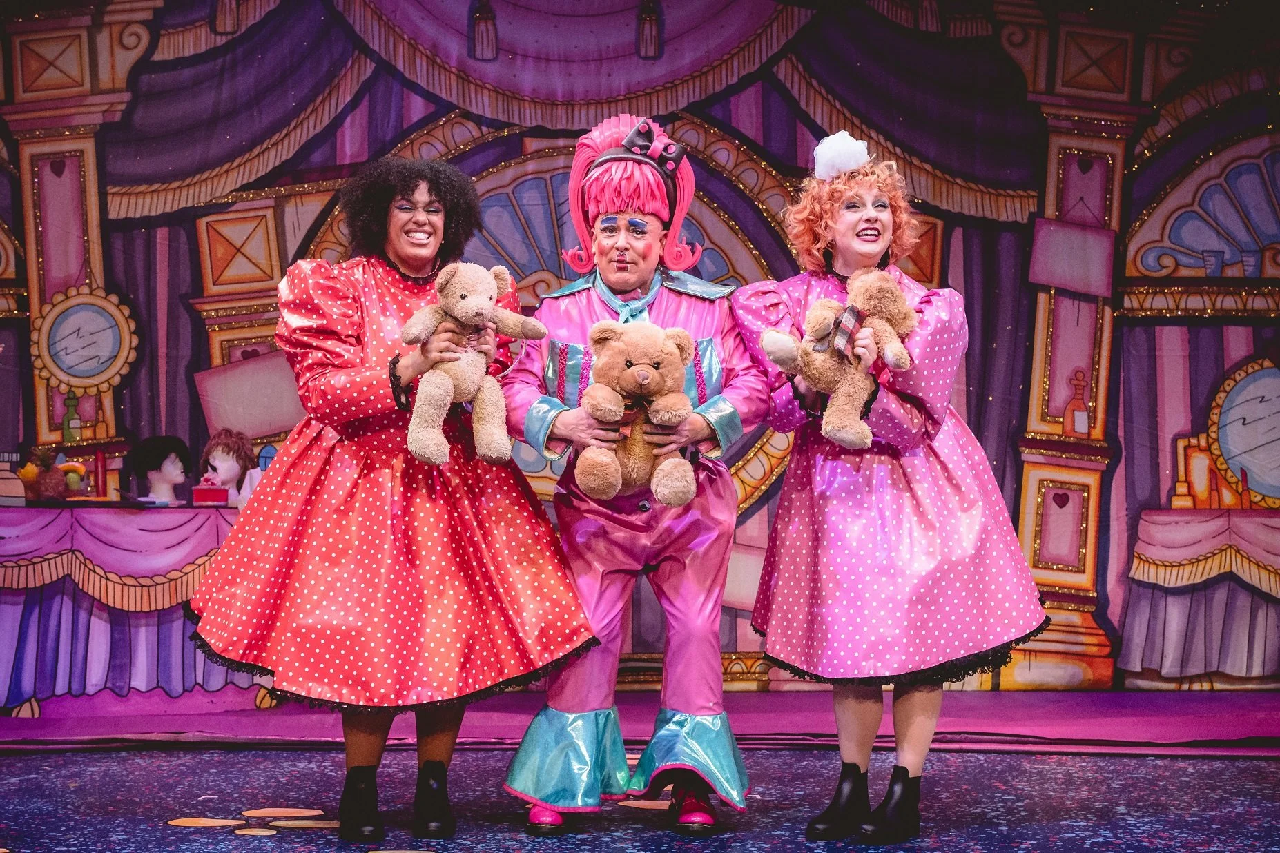Cinderella - Victoria Theatre Halifax Panto - Christmas 2023/24 ...