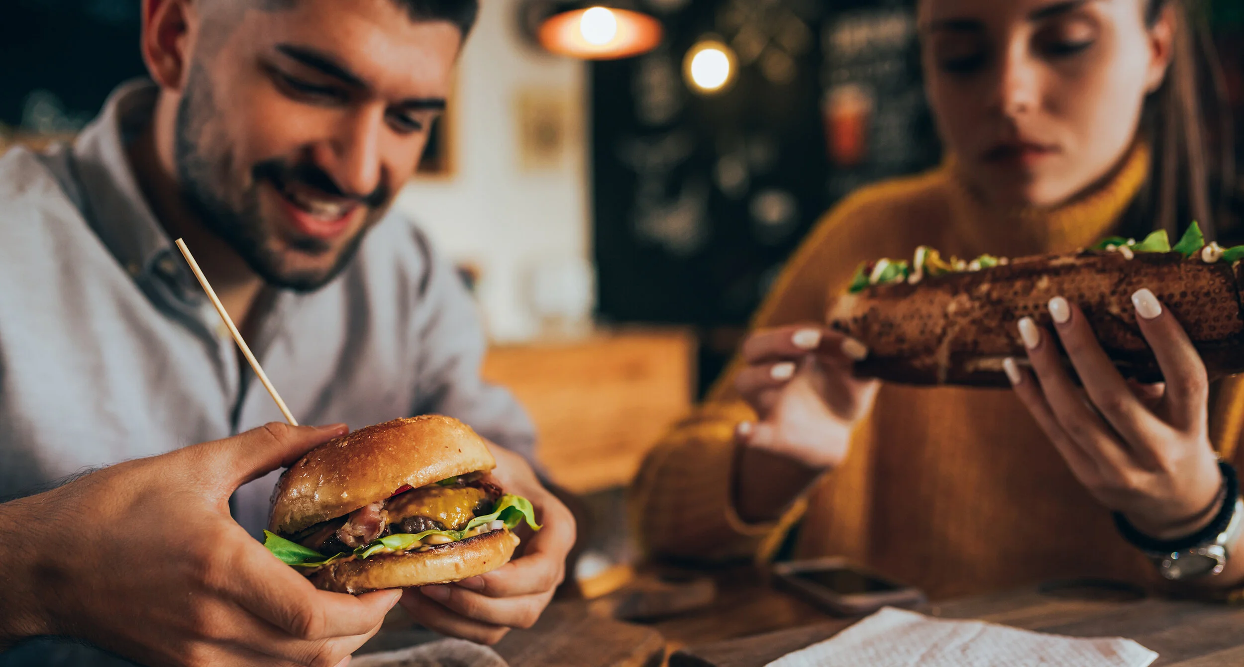 eat — Taps Bar & Grill