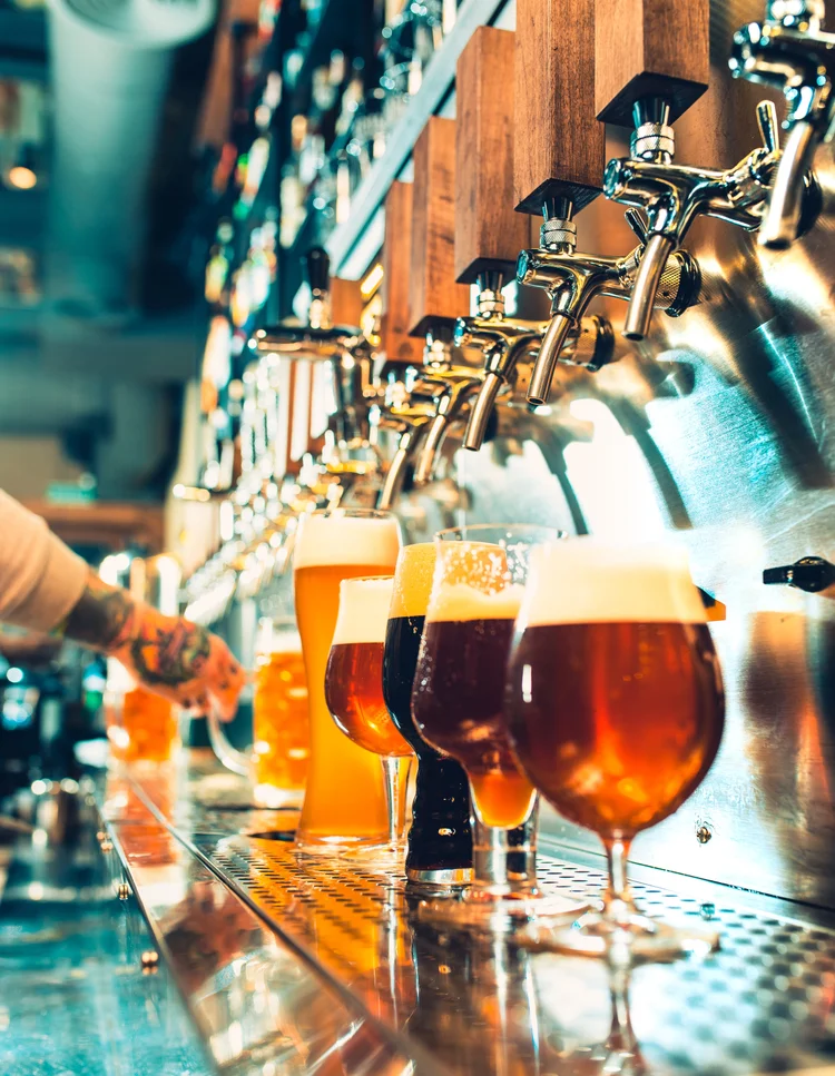 Taps Bar & Grill