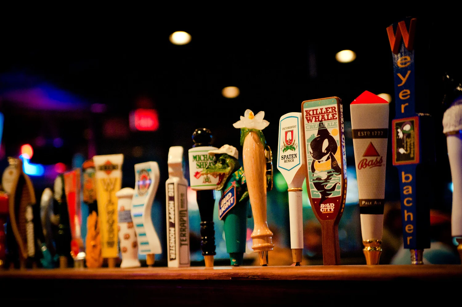 Taps Bar & Grill