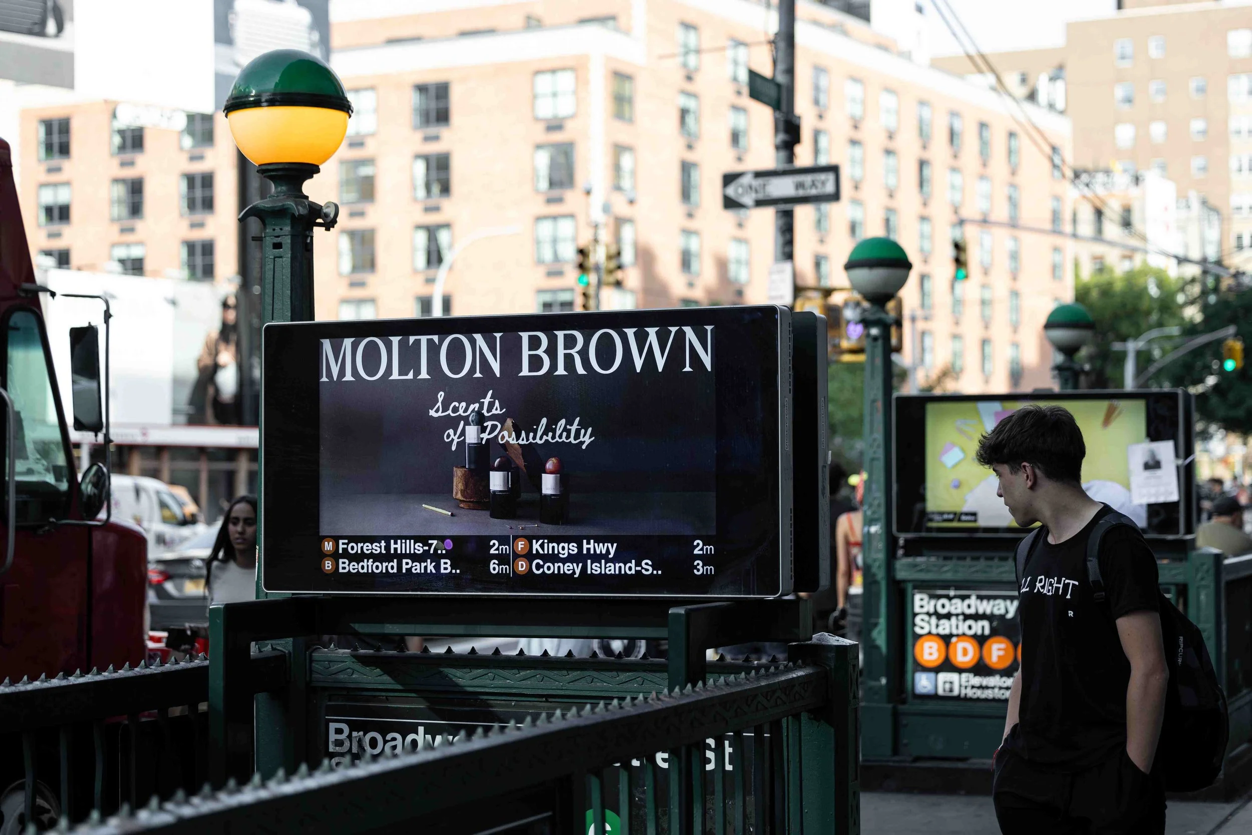 Outdoor Advertising Campaign Examples — NYCADSCO