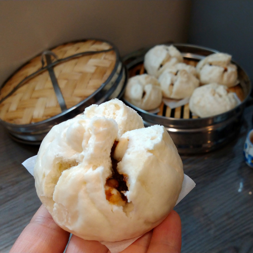 How To Make Bakery Style Korean Soboro Bread 곰보빵 | Peanut Streusel ...