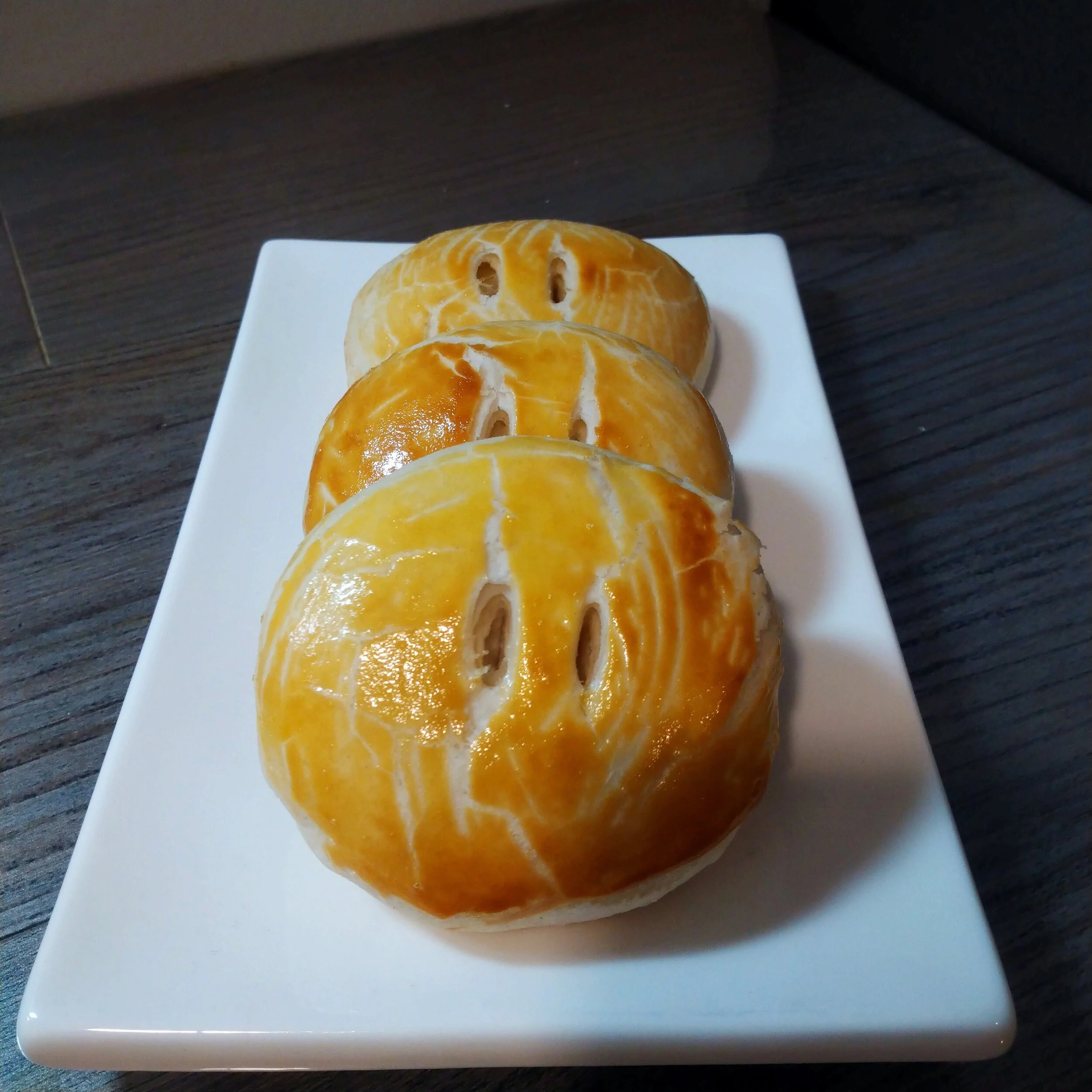 How To Make Wife Cake 老婆餅 | Chinese Pastry Sweetheart Cake — PY's ...