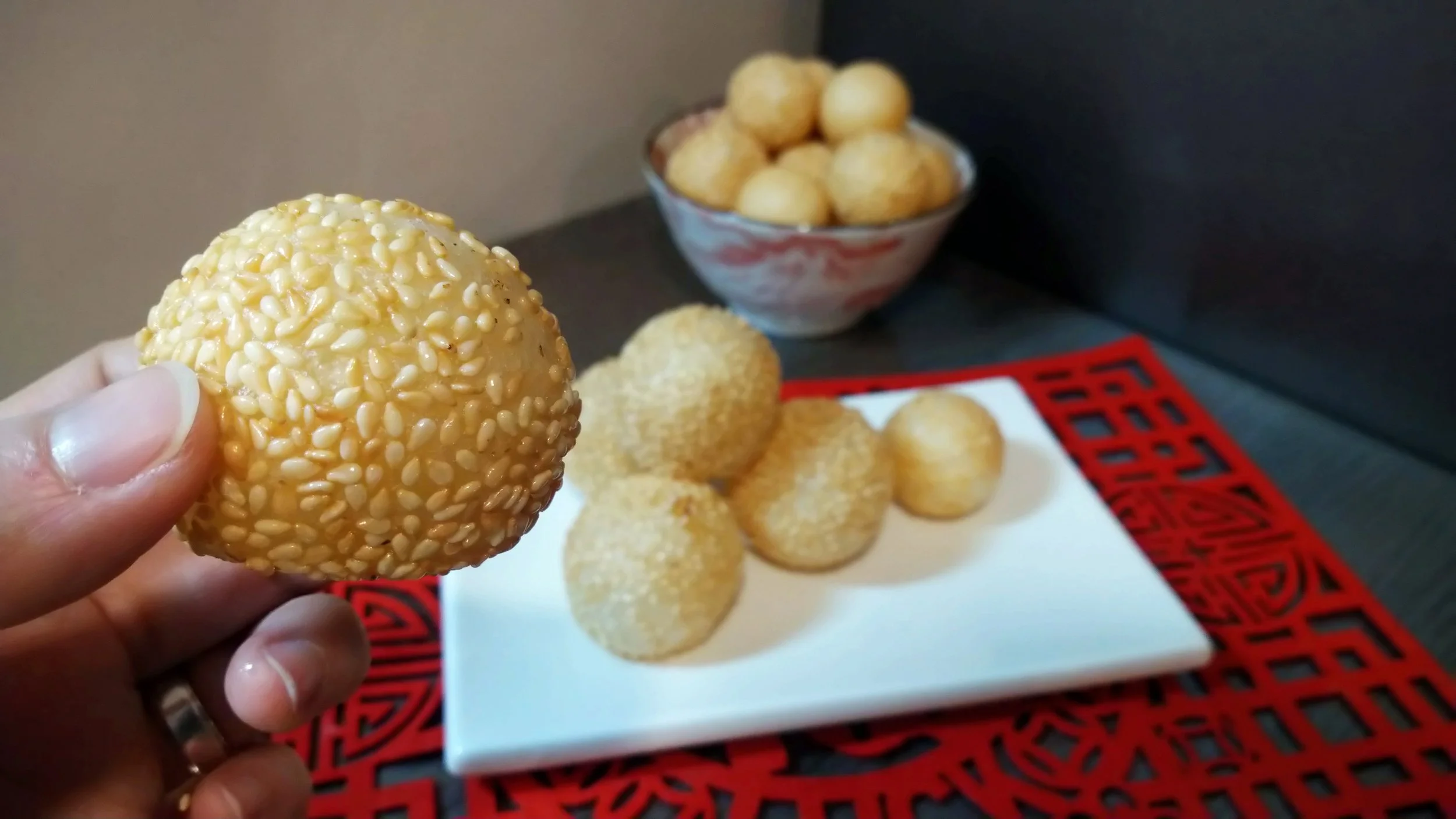 How To Make Super Crispy Sesame Balls - Jian Dui 煎堆 | Chinese Lucky ...