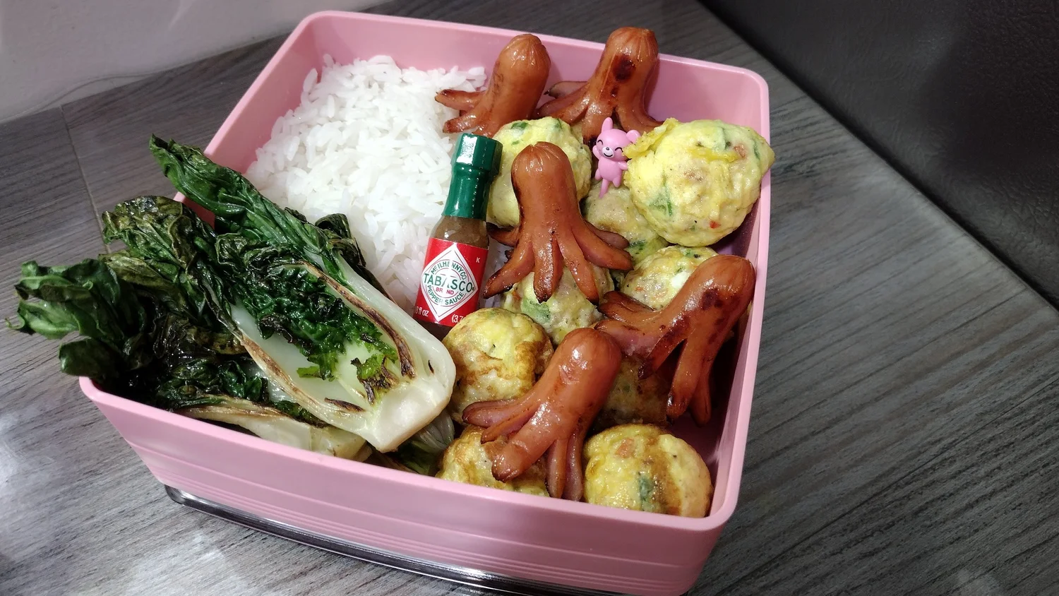 How To Add Egg To Bento | Make These Cute Egg Balls For Bento — PY's ...