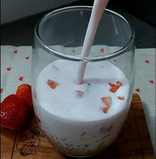 Cafe Style Drinks At Home | Strawberry Sago Drink — PY's Kitchen ...