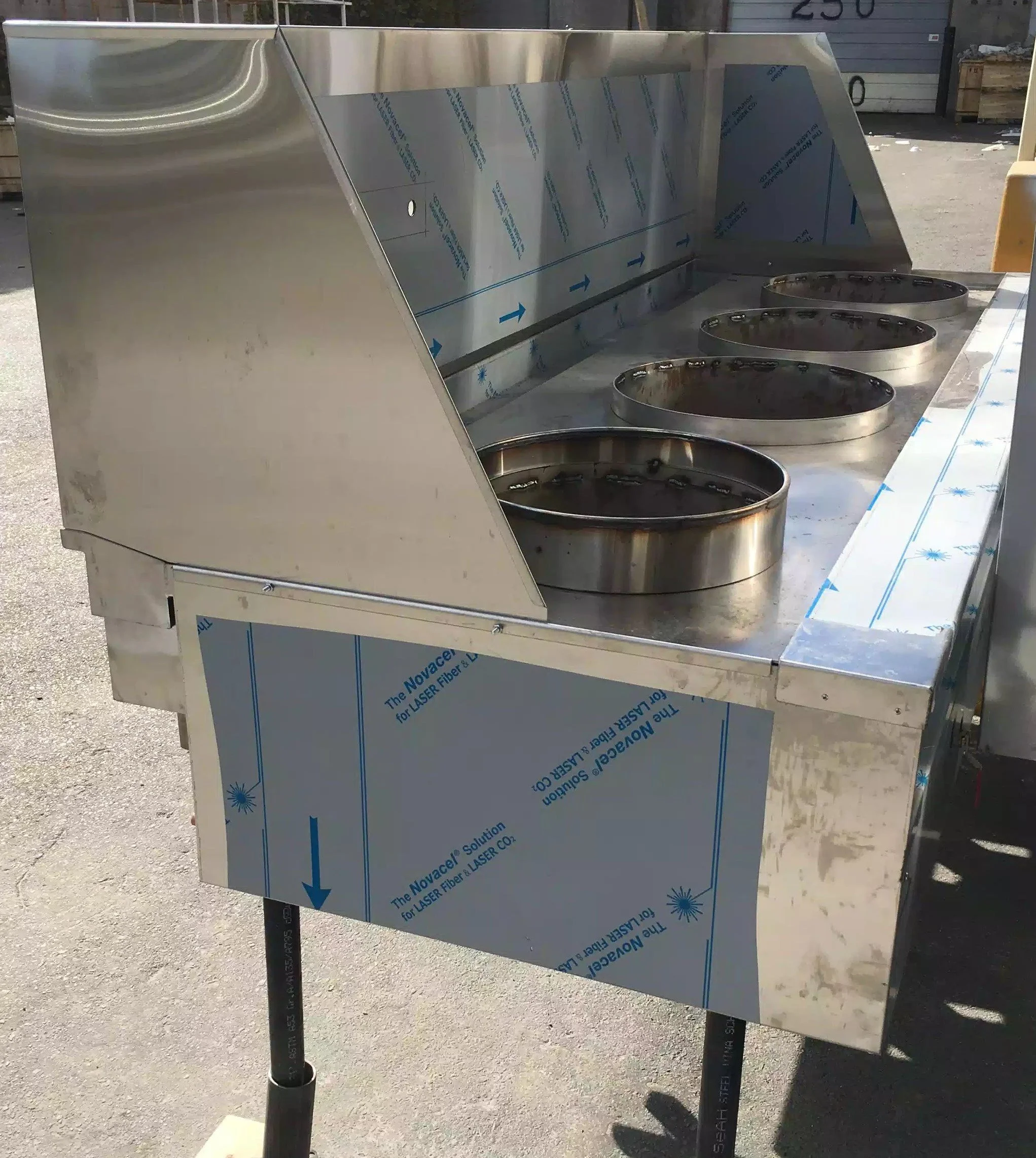 4 Four Burner Hole Wok Range — Dragon Food Equipment Inc.