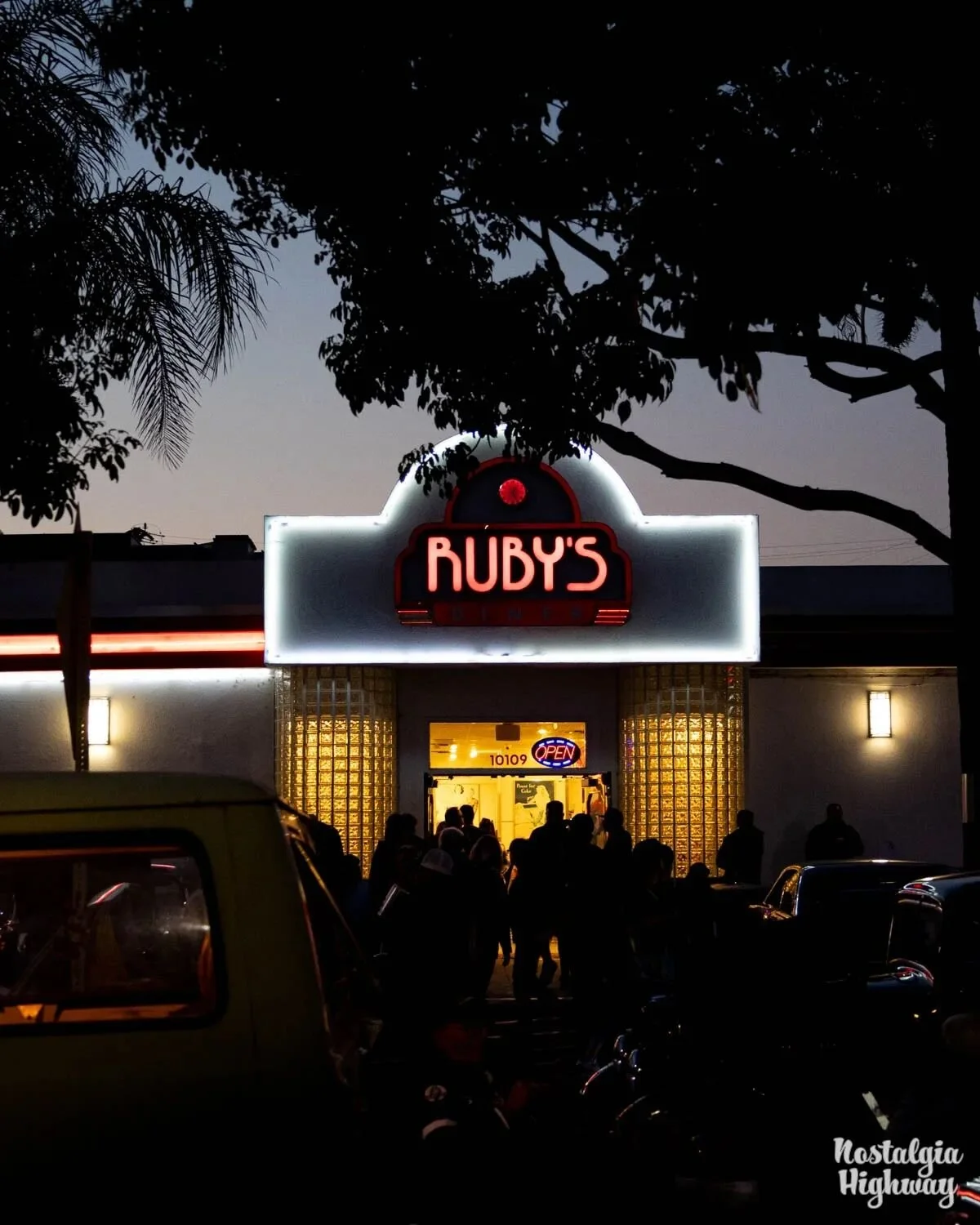 Street Spot: vDub Bus — Nostalgia Highway