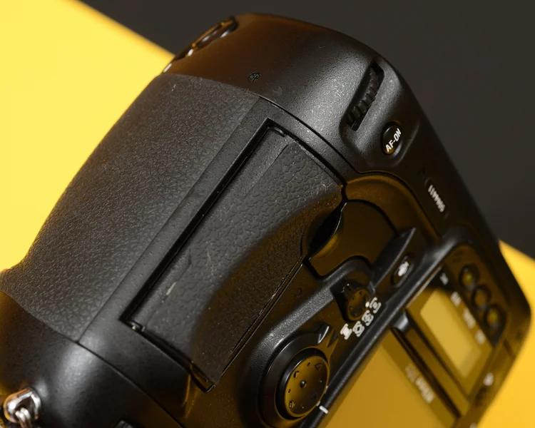Nikon D2x — thomas eisl