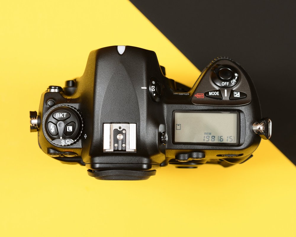Nikon D2x — thomas eisl
