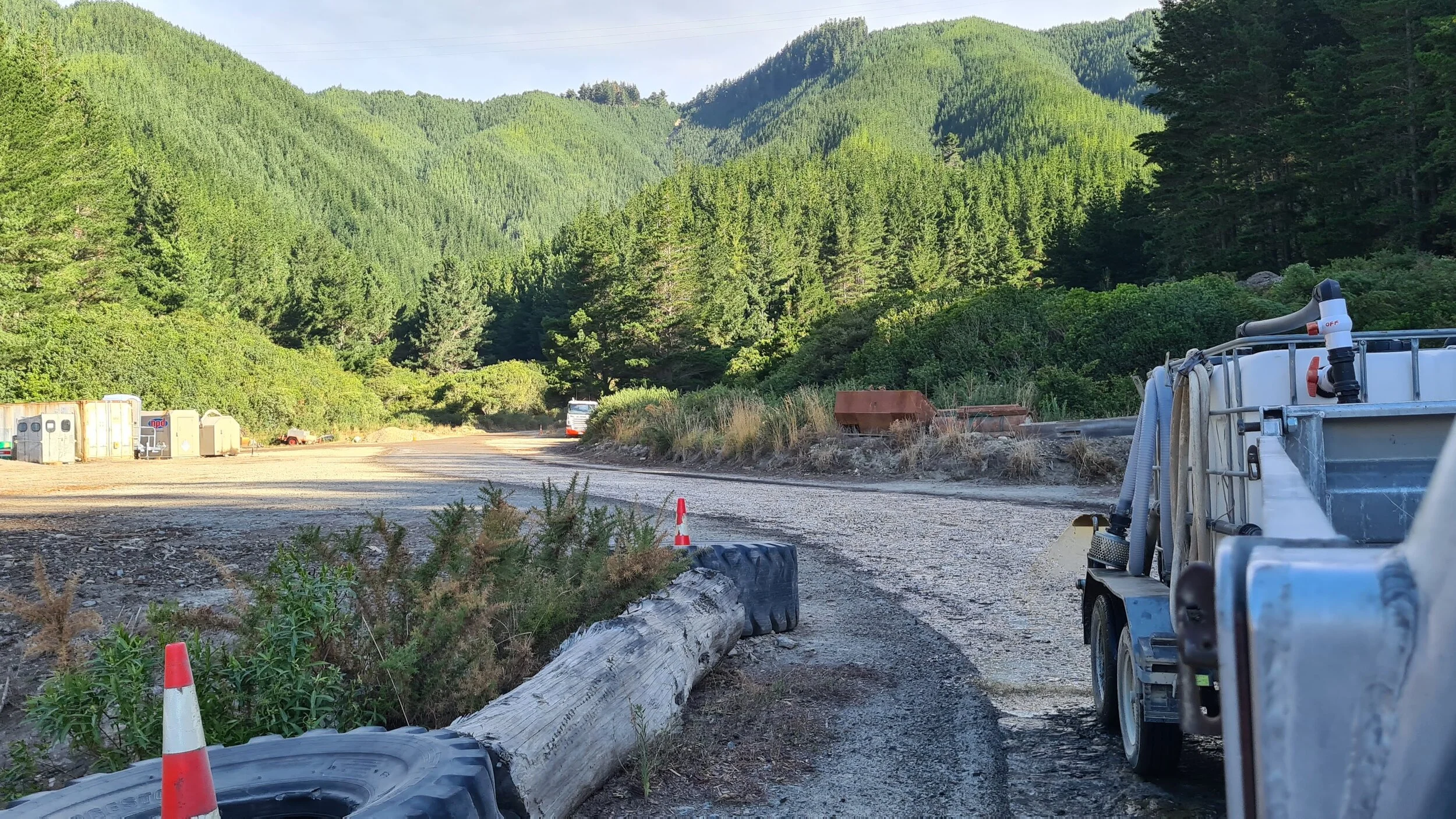 DUST - LOC Liquid Dust Suppressant - Operating Nationwide — Centaland