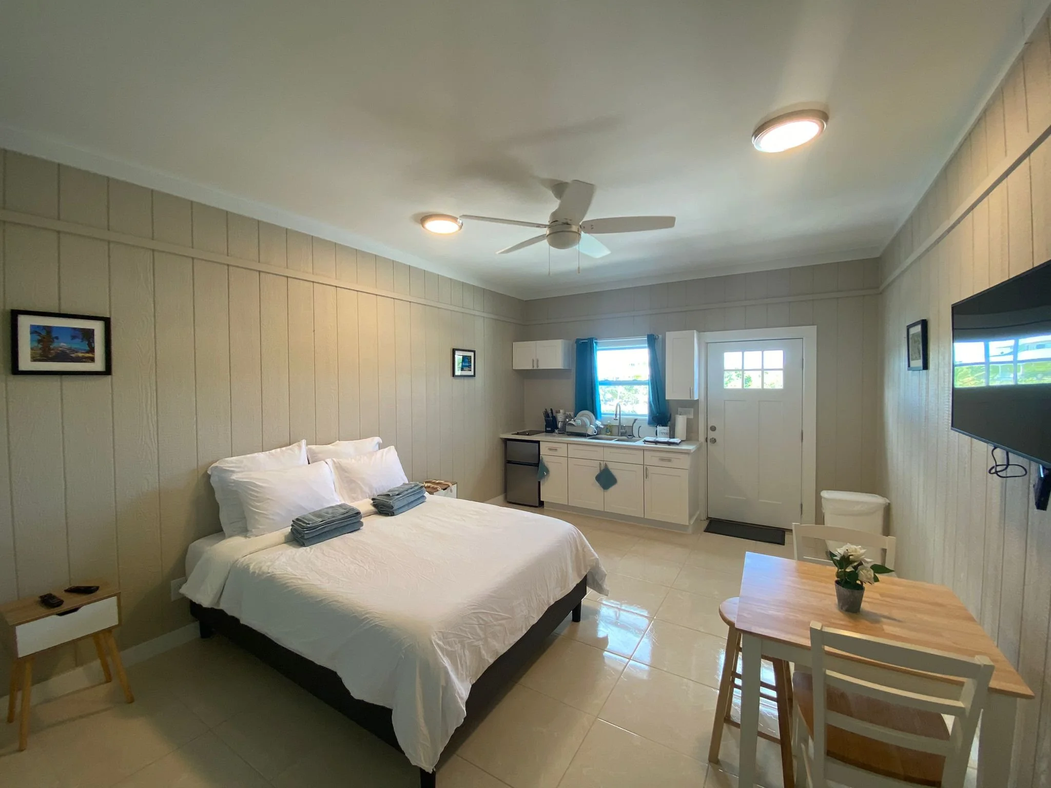 Gallery 1 — Blue Cove Resort & Marina