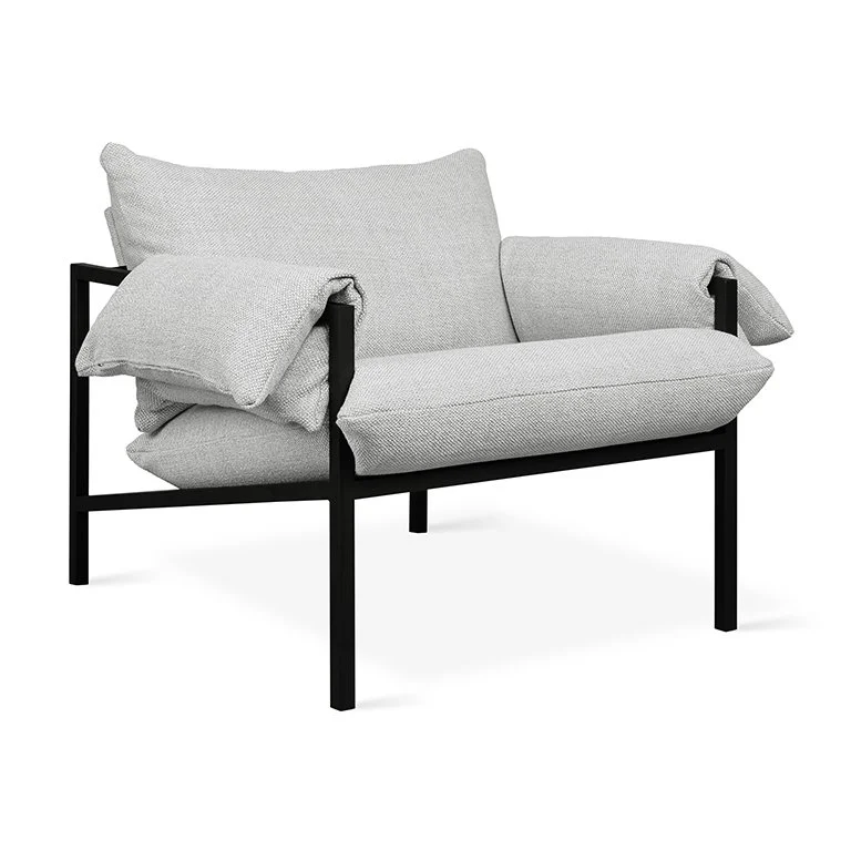 Gus* Modern Odeon Bed — Chester Fields