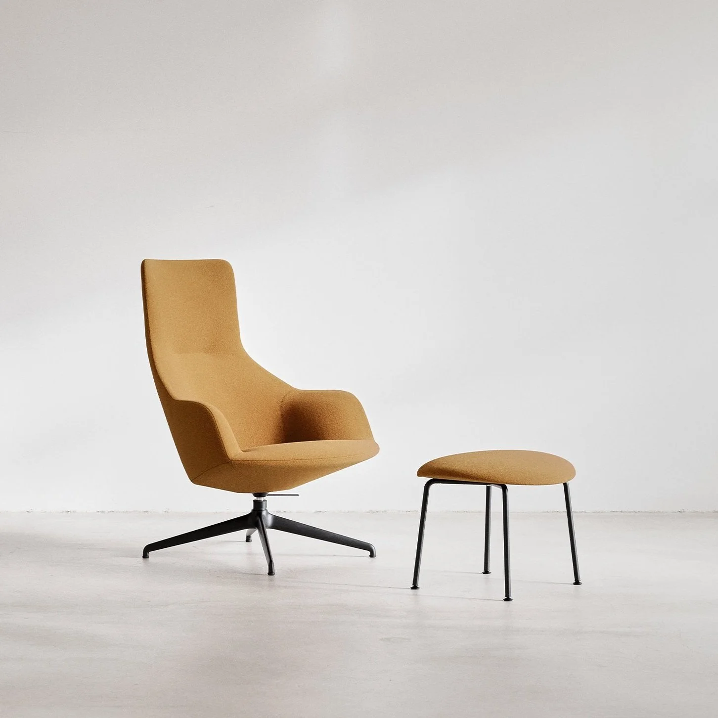 Bensen Stax Leather Dining Chair — Chester Fields