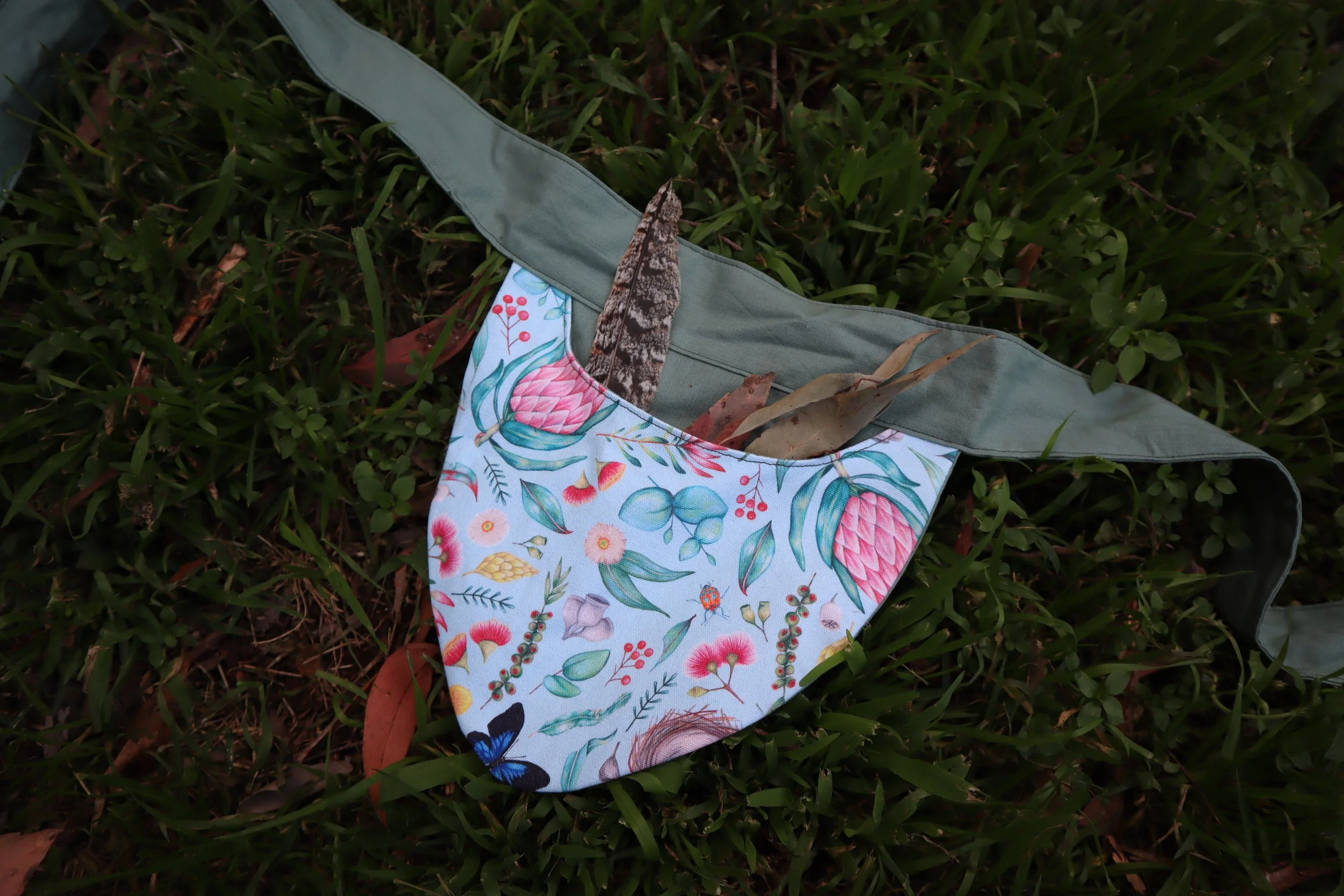 Children's Forager Pocket — Arts, Crafts, Nature and Sensory Play ...