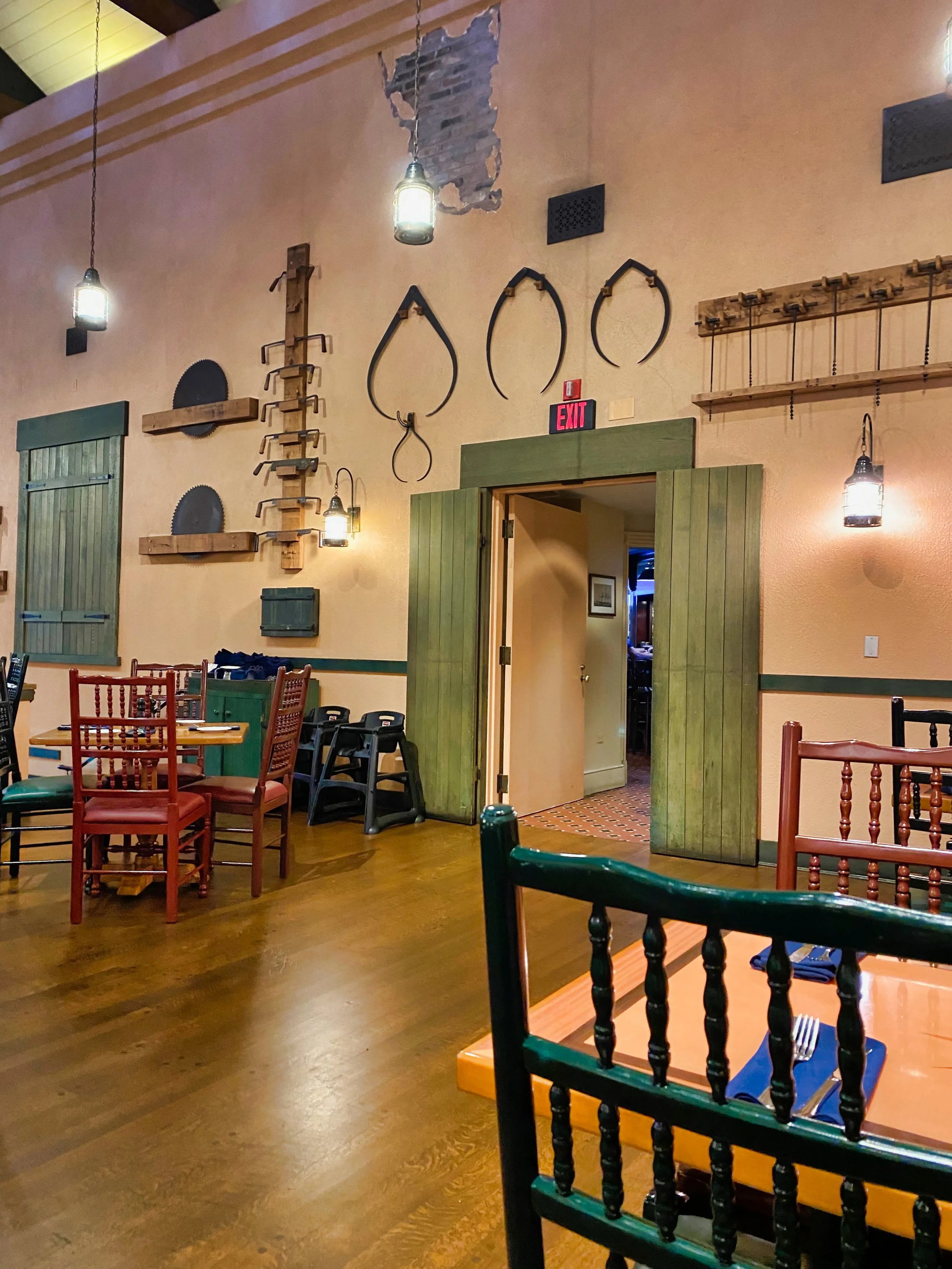 Boatwright’s Dining Hall Dinner Review — Gluten Free & Dairy Free at WDW