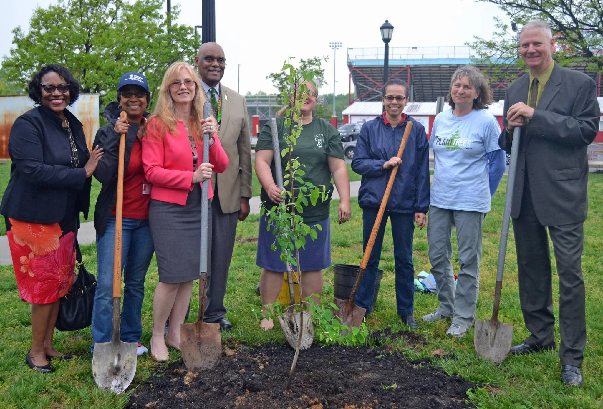 About — State Senator Stephanie Hansen