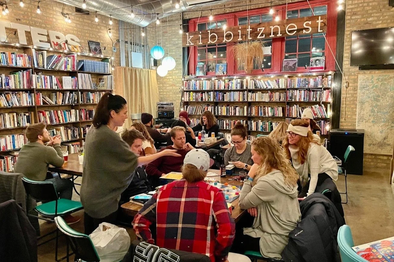 2025 Ultimate Guide to Chicago’s Literary Scene: Bookstores, Clubs ...
