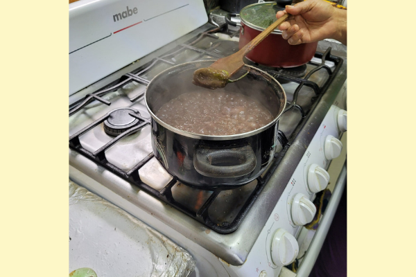 Recipe of the Month Maestro Pedro’s Frijol Colado — Na'atik Language ...