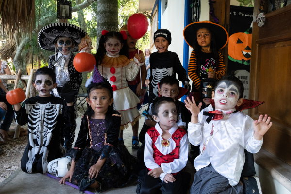 Halloween and Day of the Dead: Tradition and Change in Modern Mexico ...