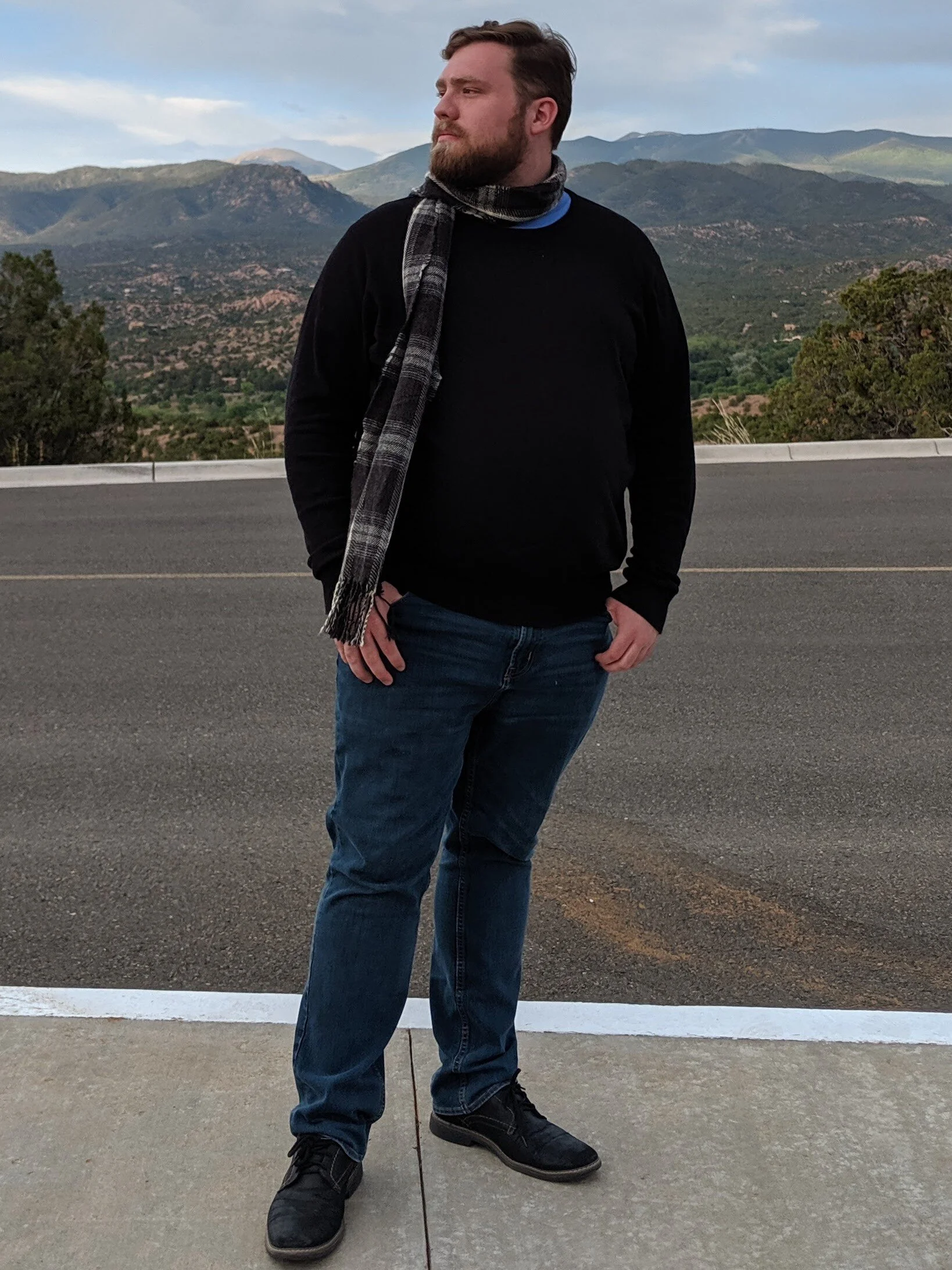 Jonathan Rhoades, Baritone