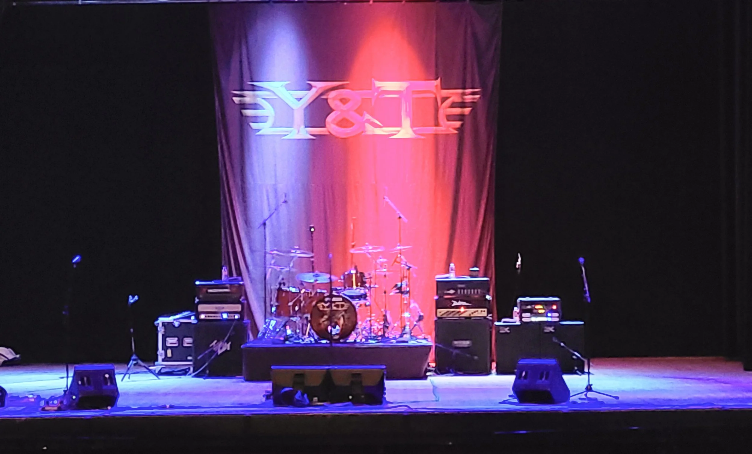 TeamNeville Concerts - Live Entertaining Fresno since 1985