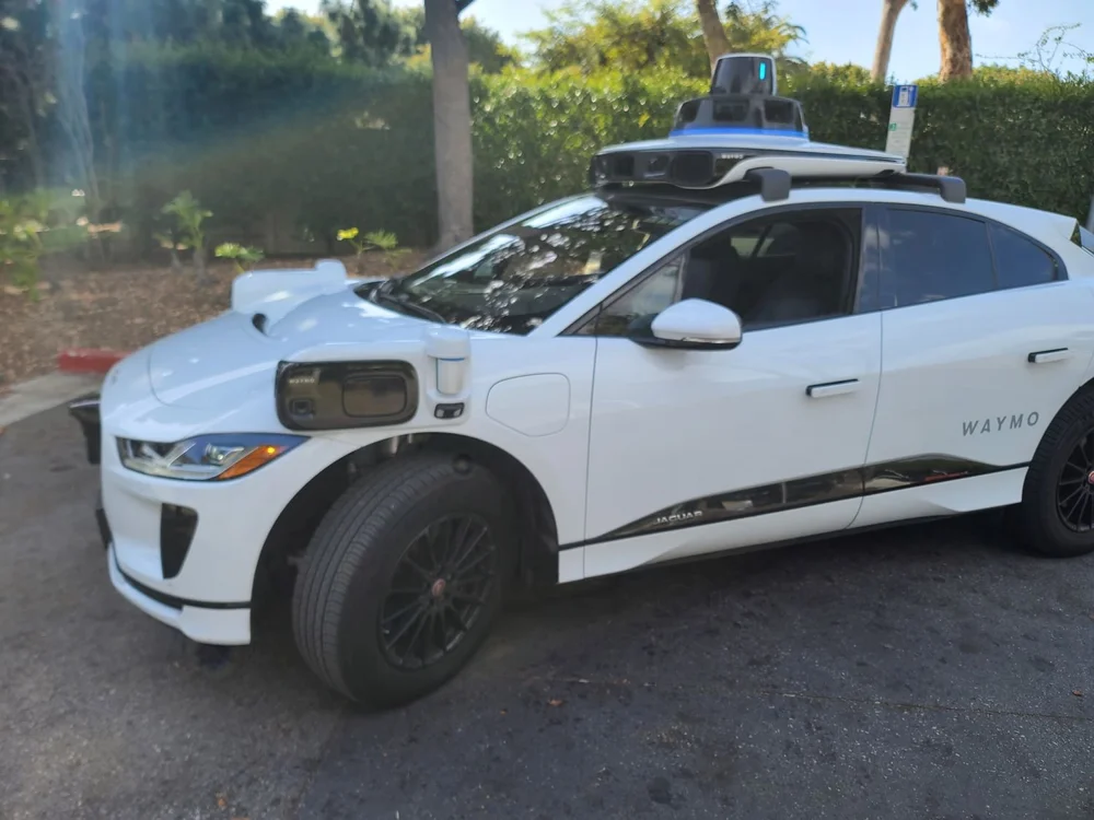 We need your feedback on Autonomous Taxis! — Streets Are For Everyone