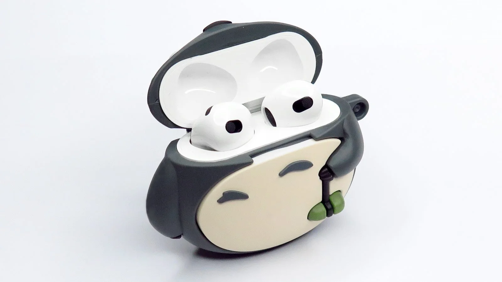 absolute-magic.com - Chromed Silver KAWS Inspired Teddy Head AirPods ...