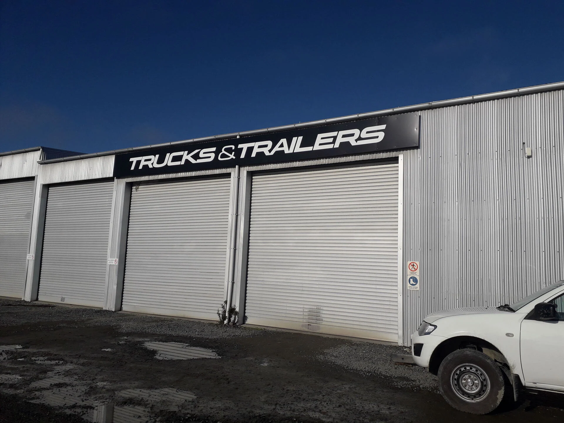 Building Signage — Sign Solutions | Signwriters Invercargill