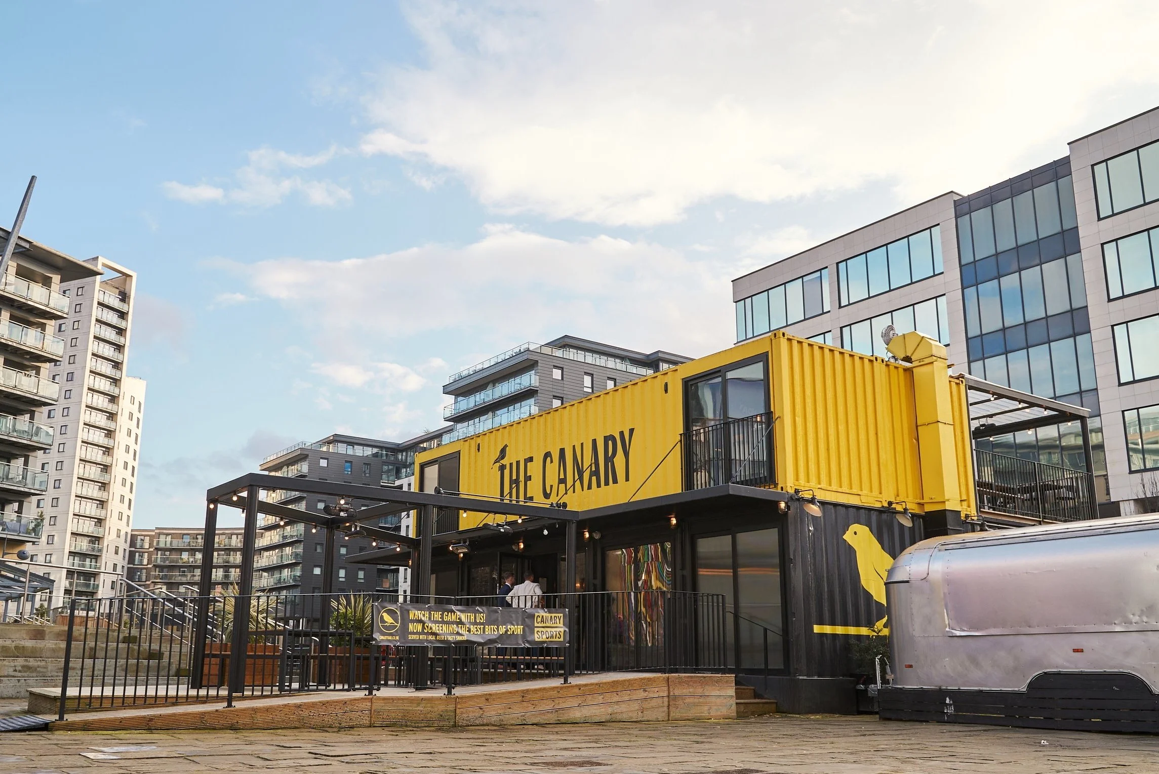 Canary Bar - Bar & Kitchen, Nested in Leeds Dock