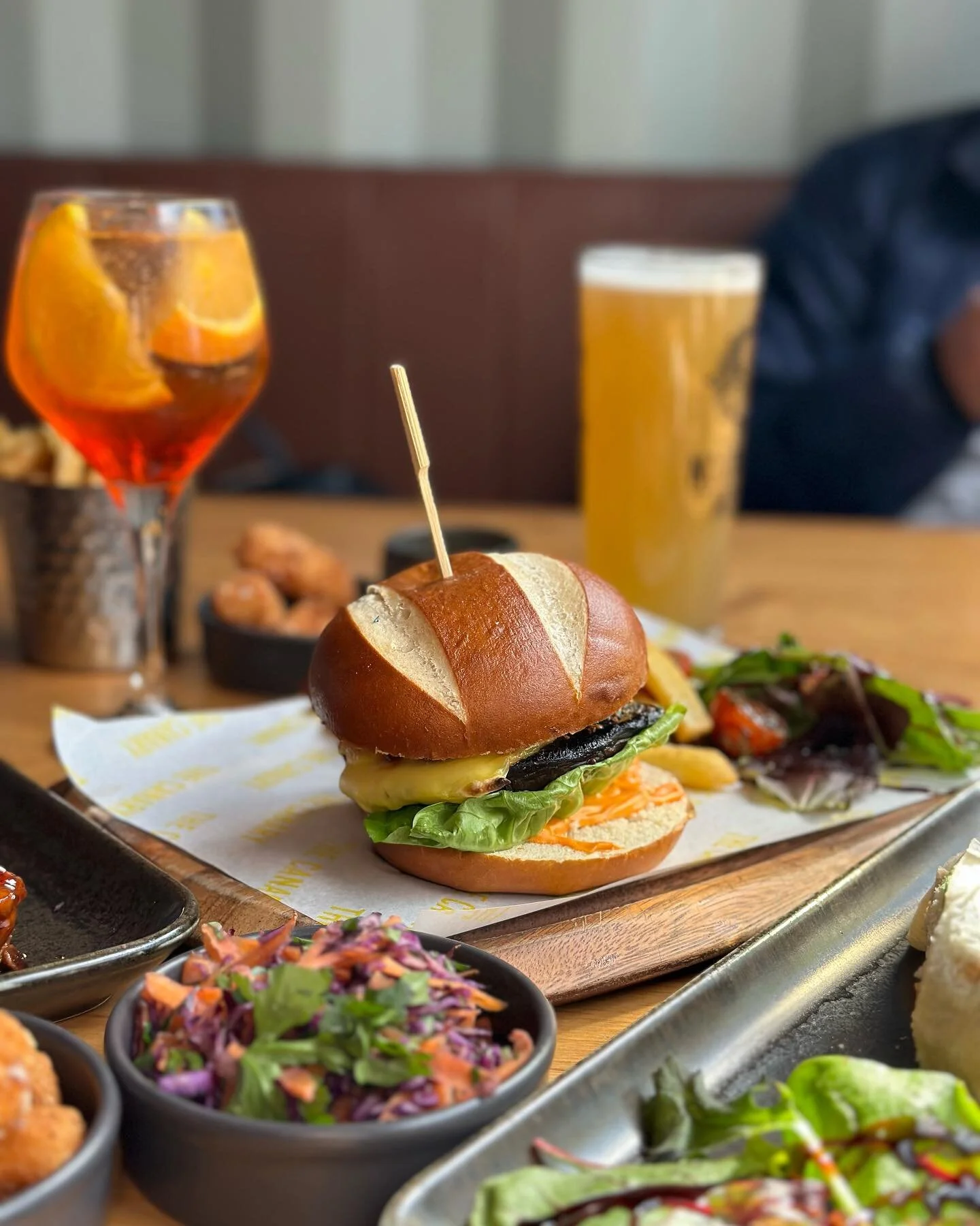 CANARY BAR - Bar & kitchen, nested in Leeds Dock