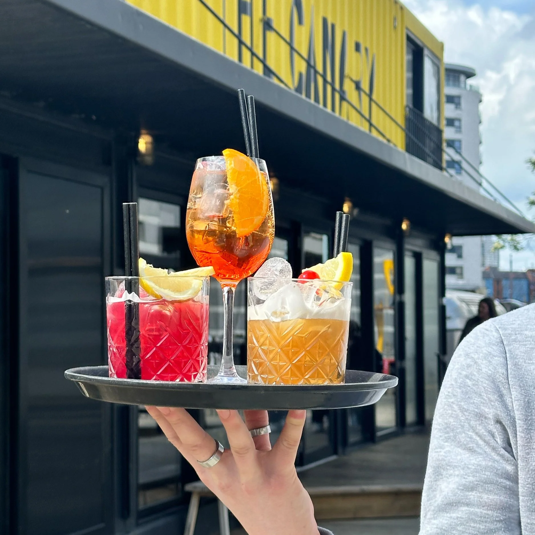 Bottomless Brunch In Leeds — Canary Bar