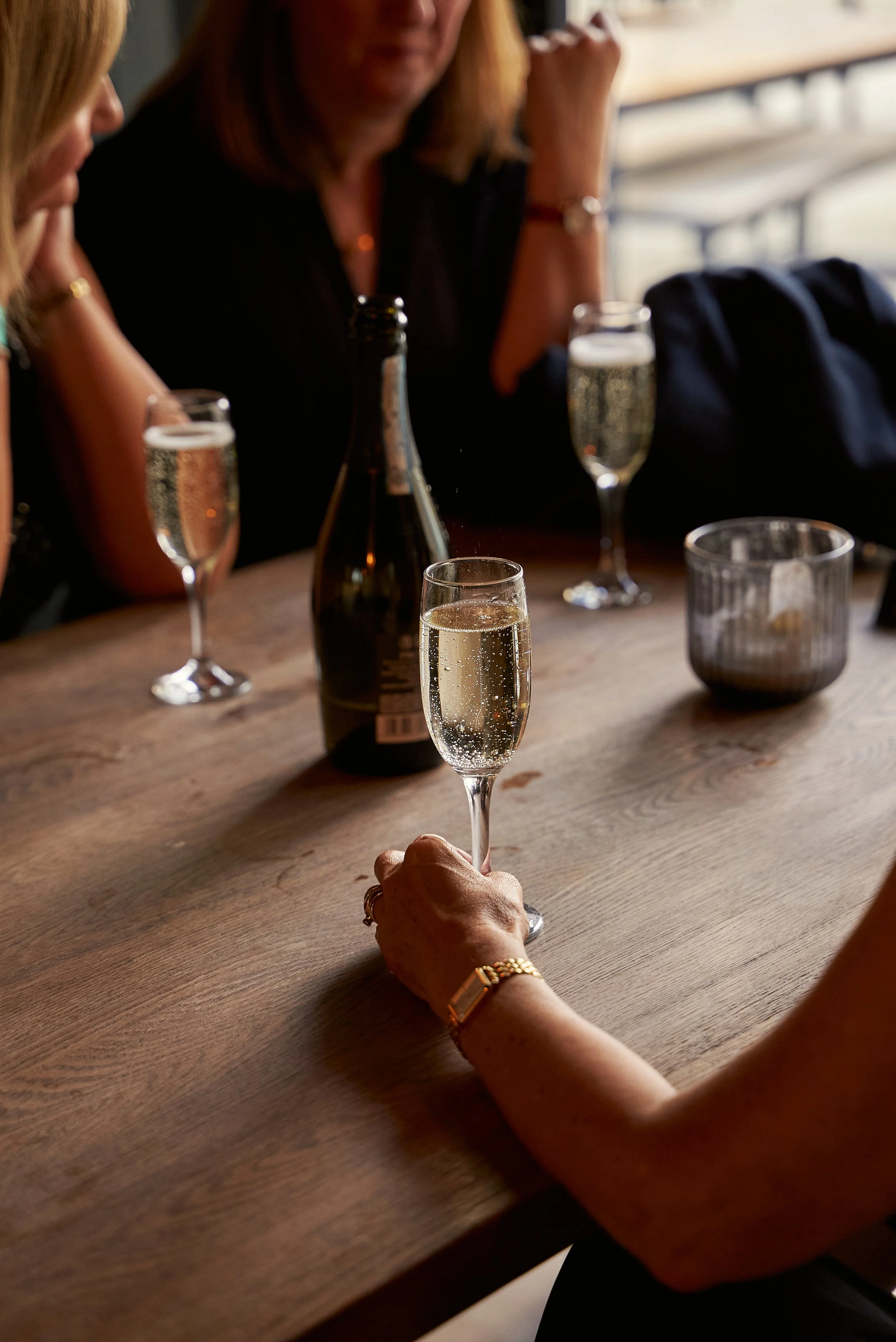 Canary Bar - Bar & Kitchen, Nested in Leeds Dock