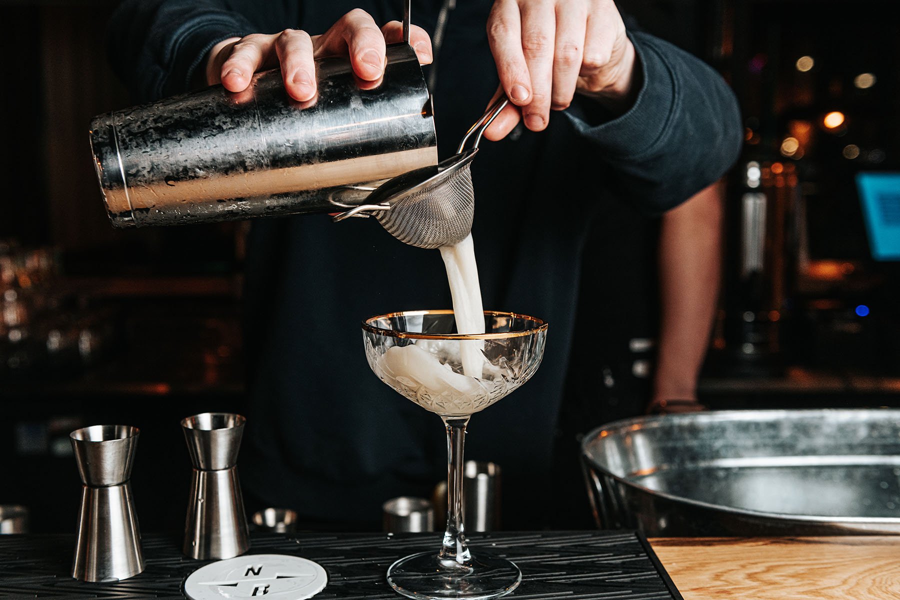 CANARY BAR - Bar & kitchen, nested in Leeds Dock