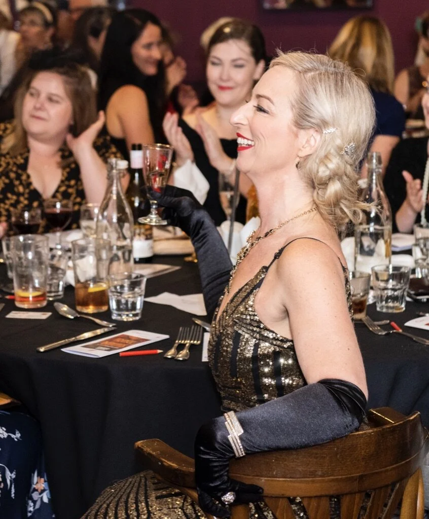 About 1 — CLUEDUNNIT - Murder Mysteries