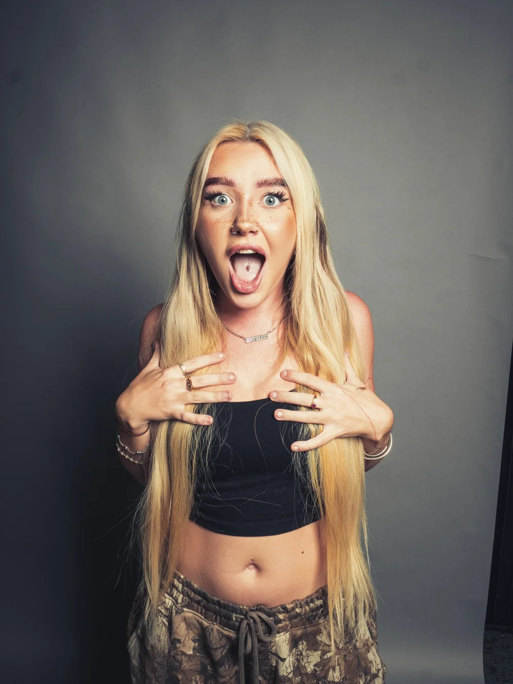 Bangin' Out — 7EQUIS