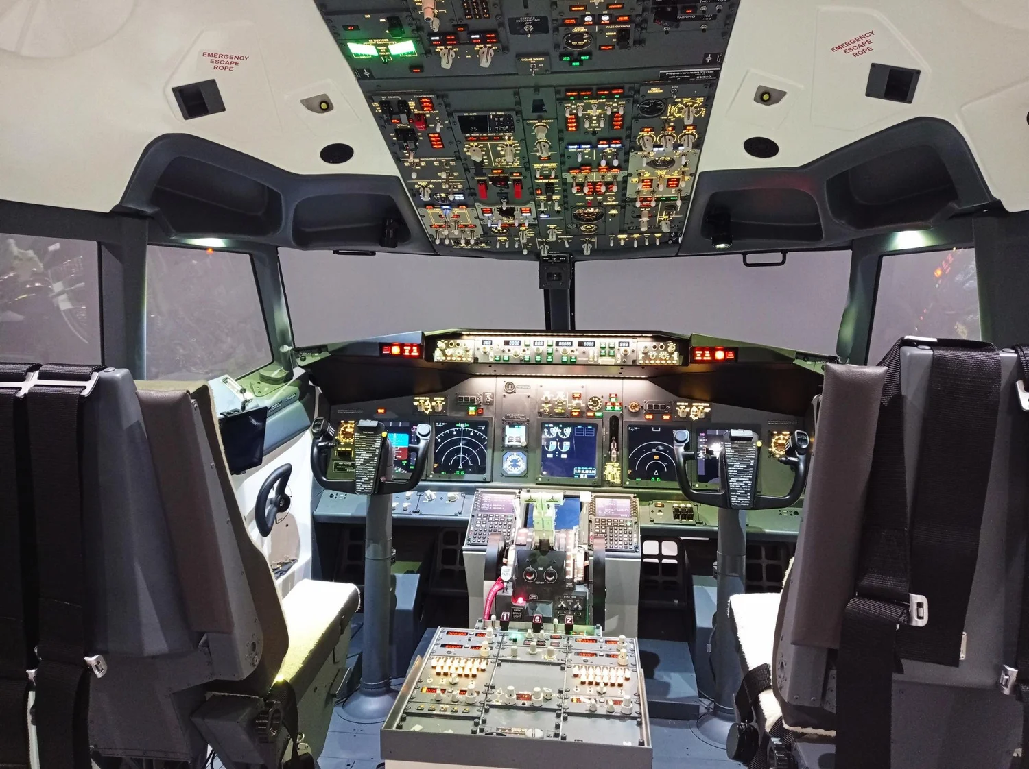 ALPA Simulation | Advanced Flight Simulator Training in the UK