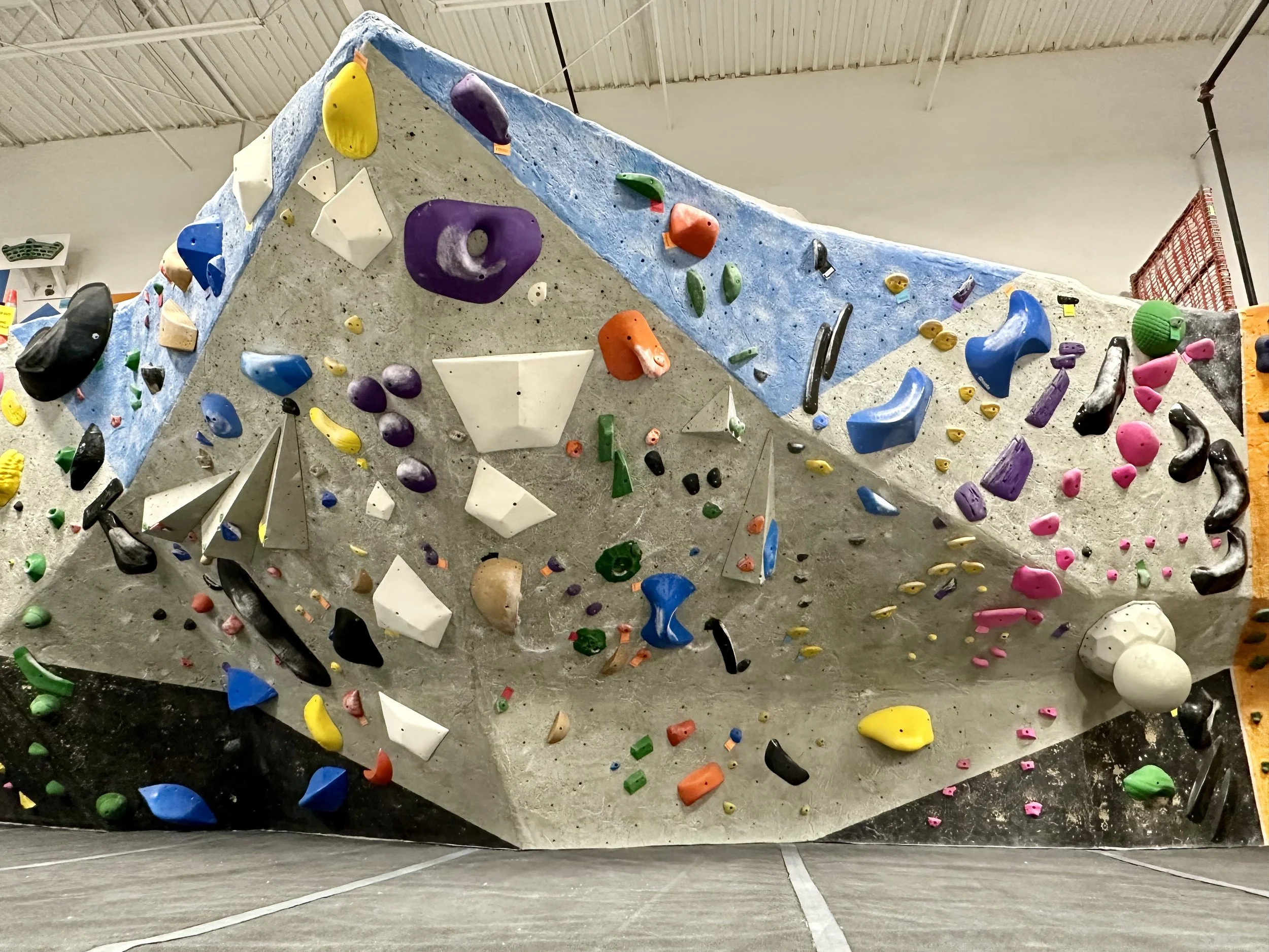Newburyport Rock Climbing Gym | MetroRock Newburyport Rock Climbing Gym ...
