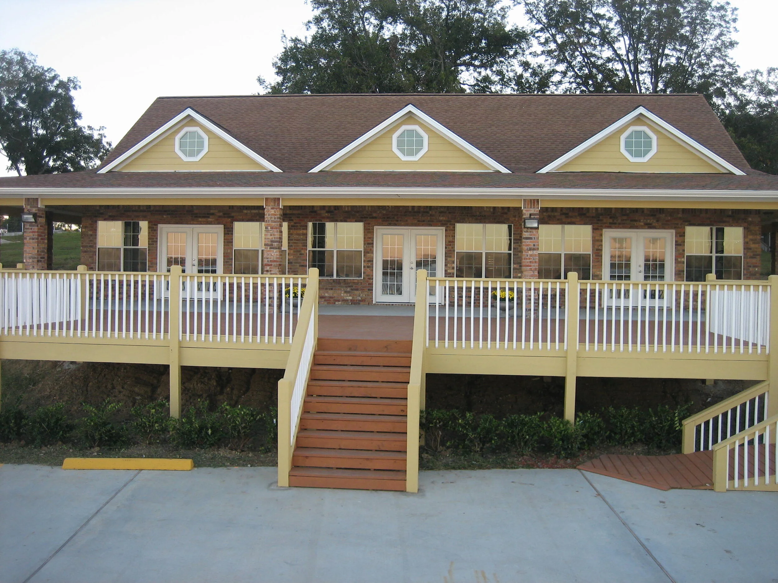 Ameneties — San Jacinto Riverfront RV Resort