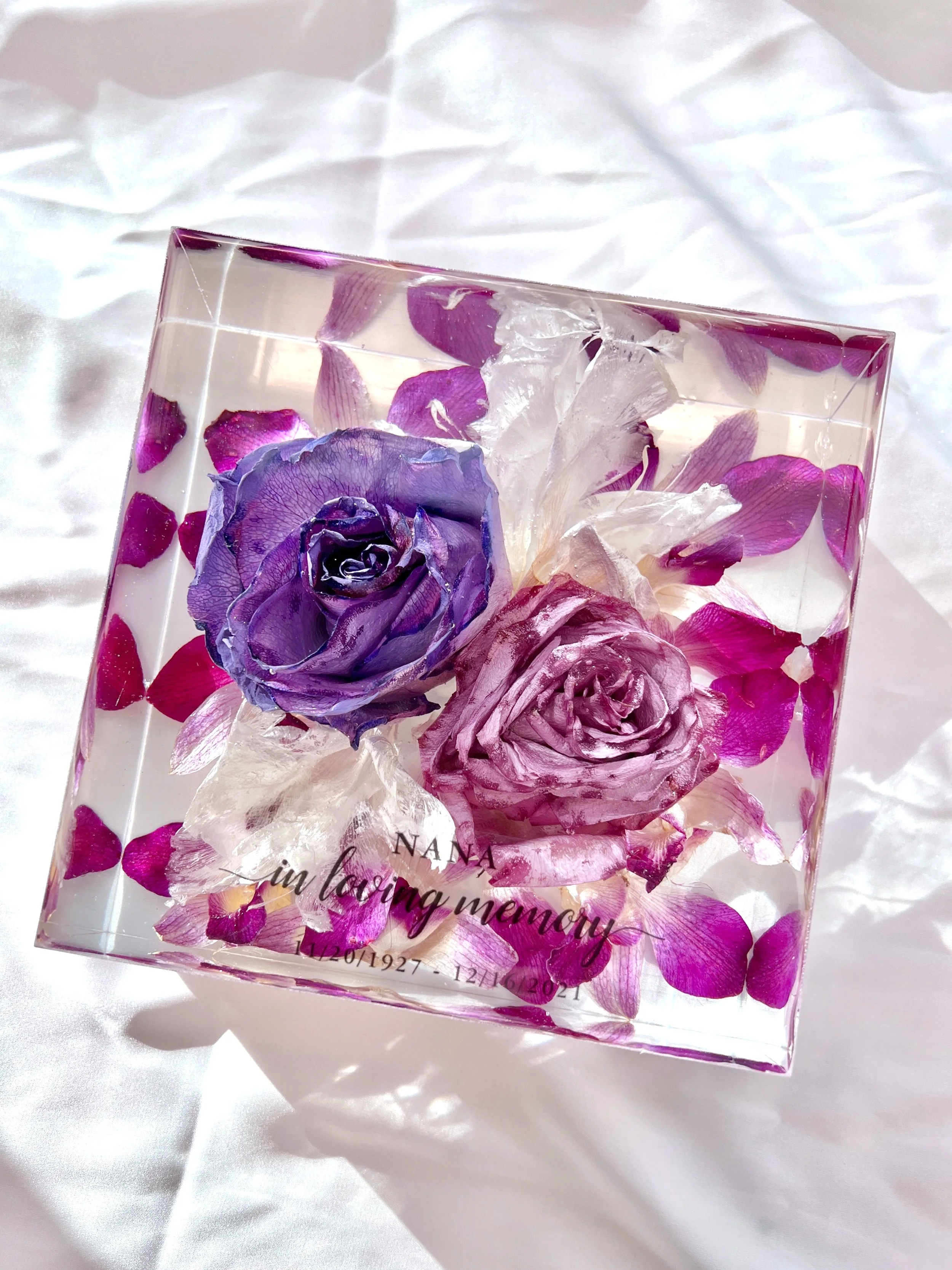 Custom Memorial Pyramid, Custom Cremation Ash Resin Pyramid, Cremation ...