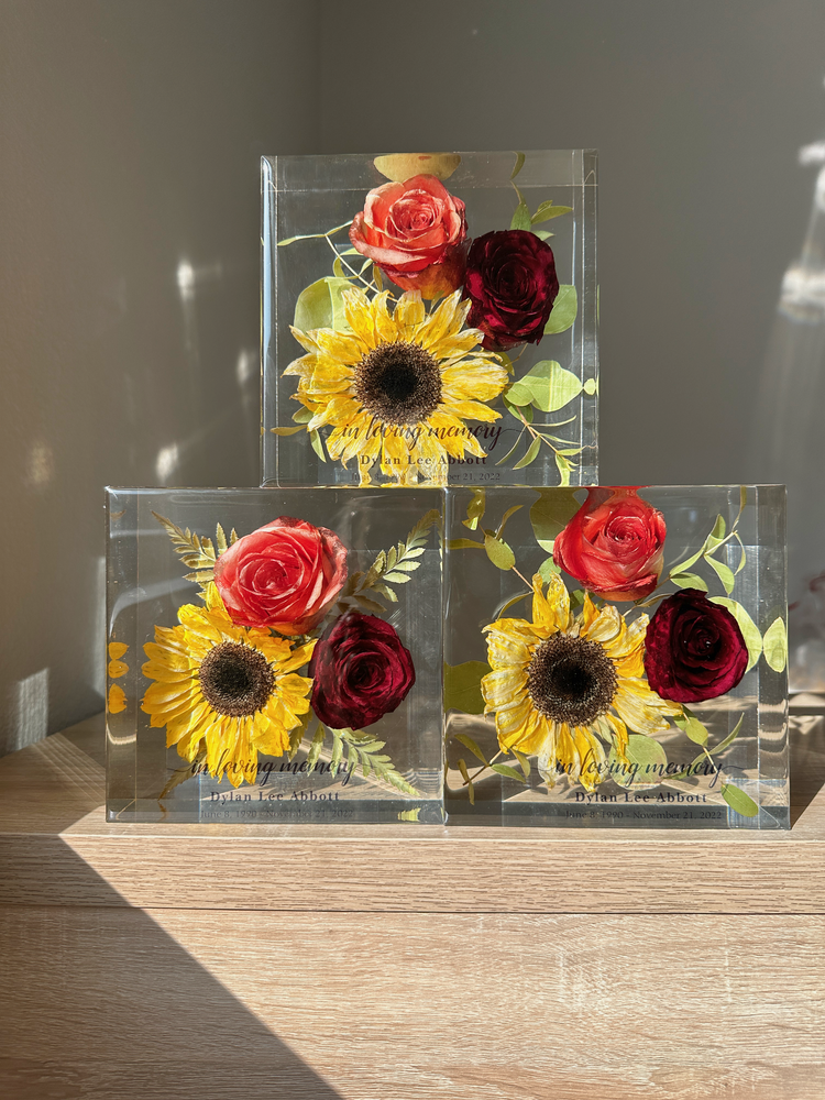 Custom Memorial Pyramid, Custom Cremation Ash Resin Pyramid, Cremation ...