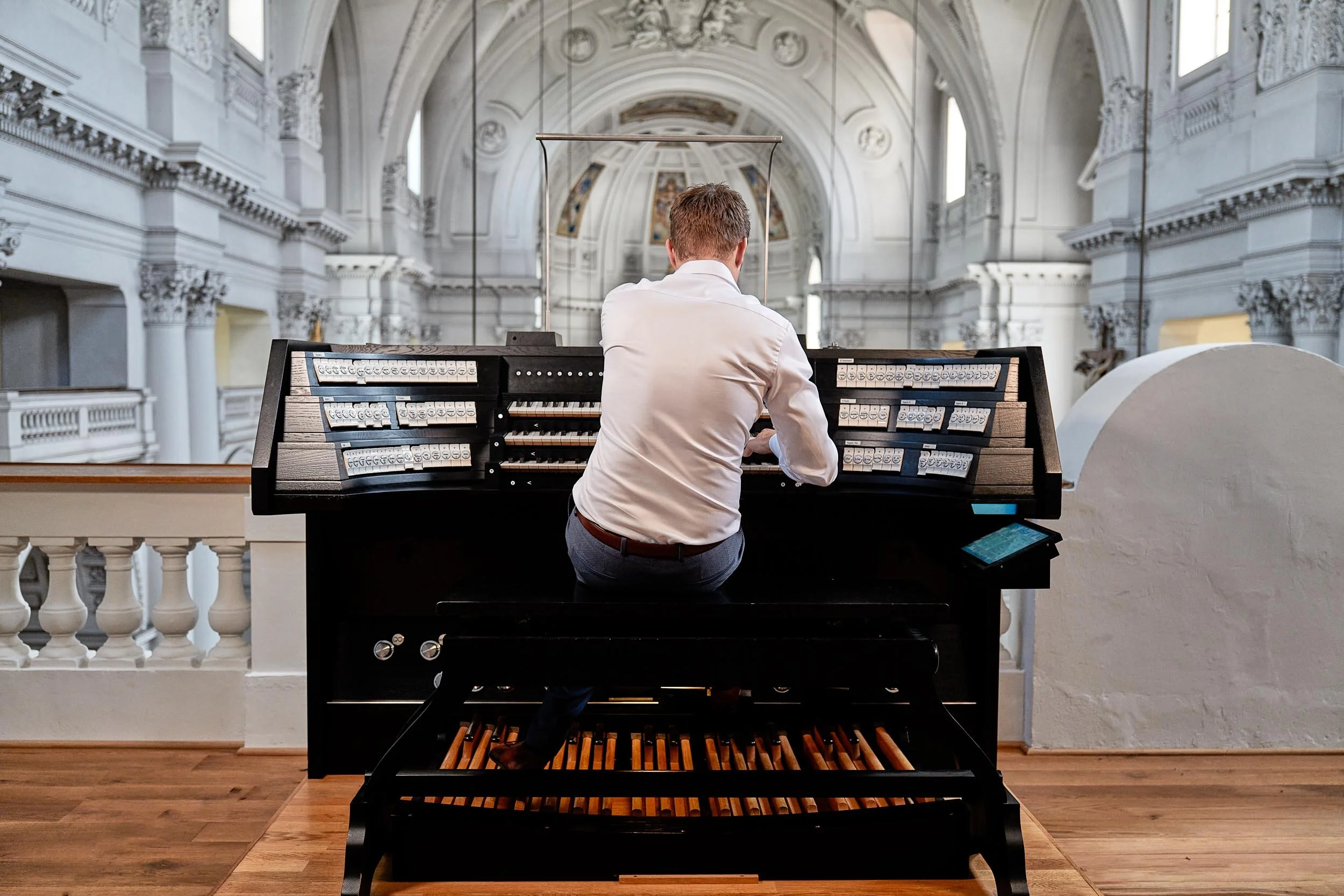 CHRISTIAN BISCHOF | ORGANIST