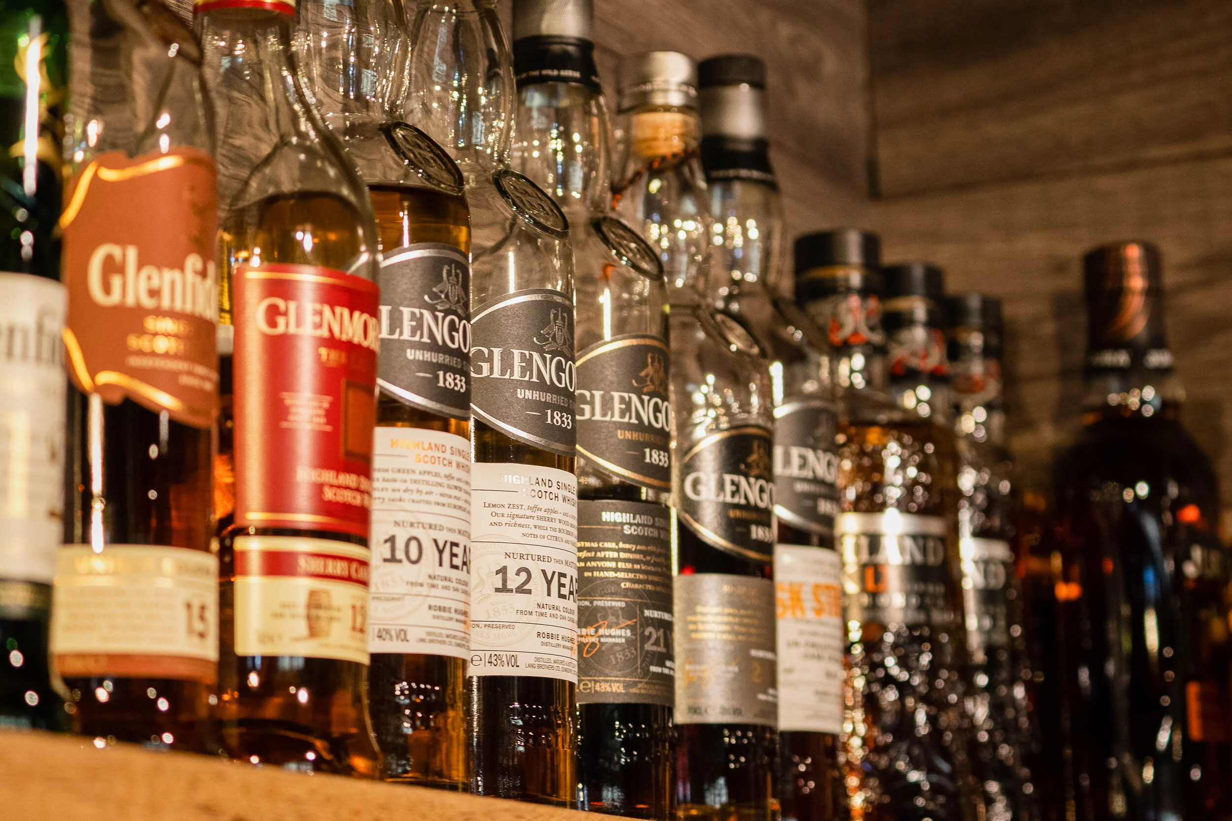 Loch Lomond Whisky Experience — The Oak Tree Inn