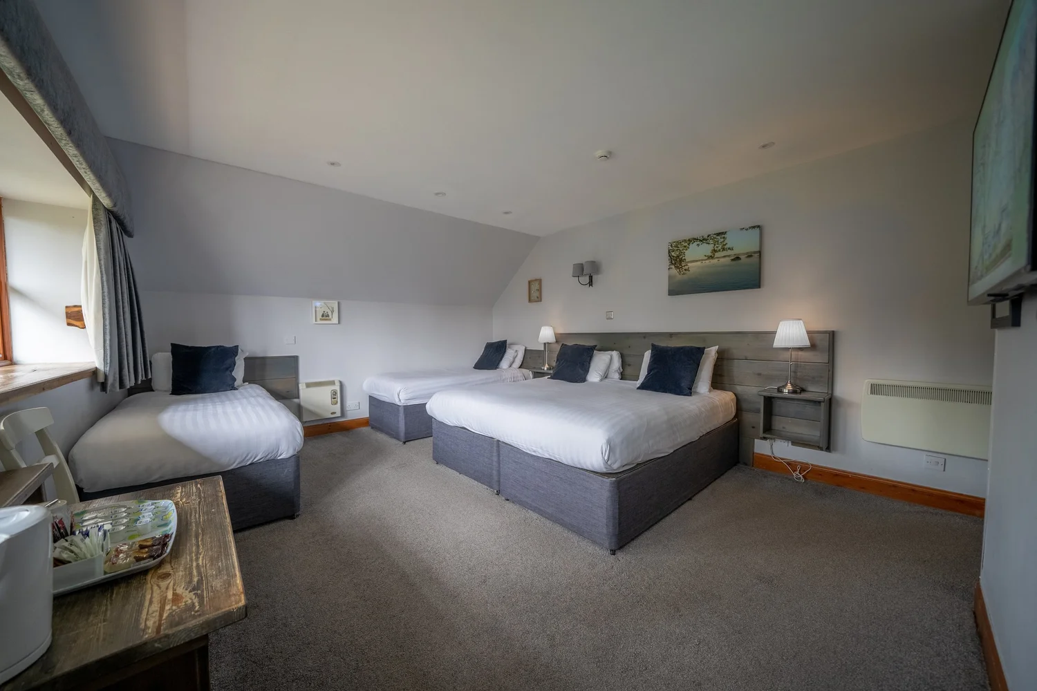B&B Accommodation — The Oak Tree Inn