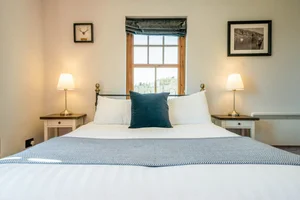 B&B Accommodation — The Oak Tree Inn