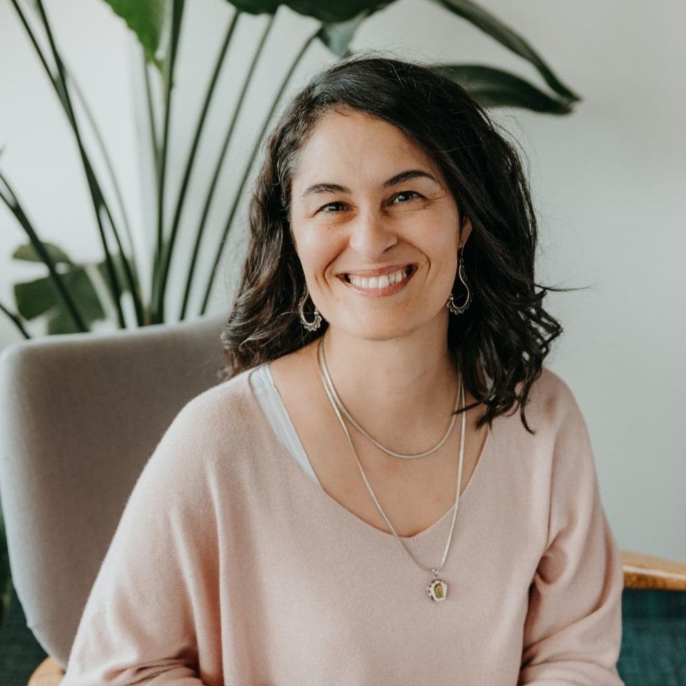 Meet Our Team of Compassionate Therapists - New Pathways Therapy