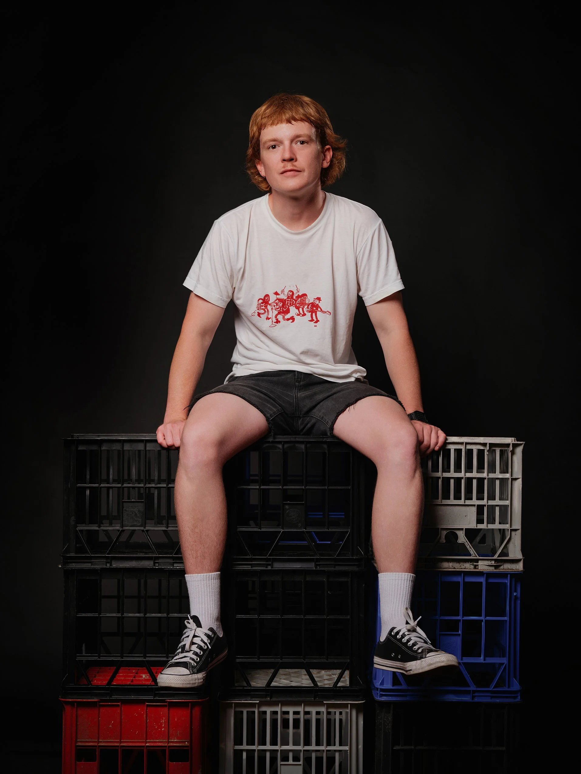 Brisbane portrait photographer captures photographs in studio or on ...