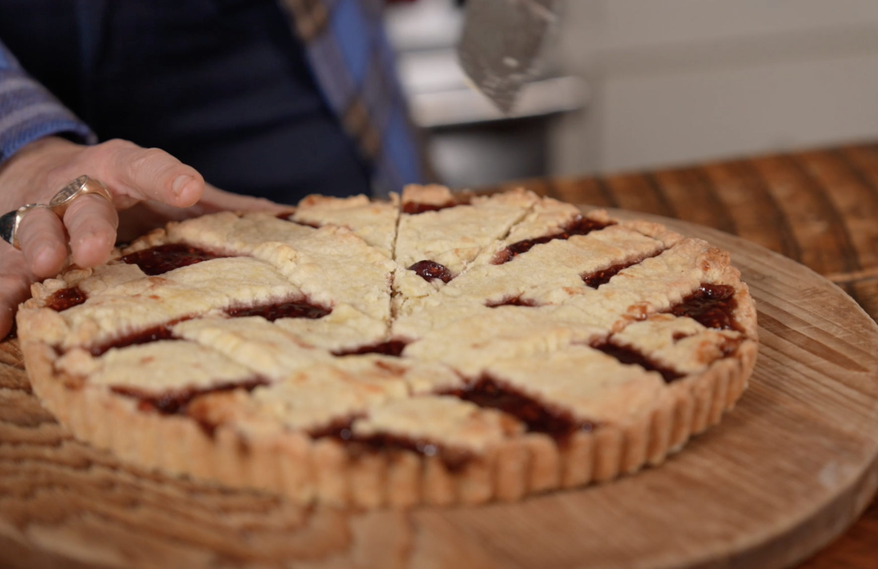 Linzer Tart Recipe | Warm Shortbread Raspberry Tart for Winter ...