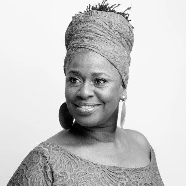 Speaker Clara Reyes - Keynote speaker — SMILE